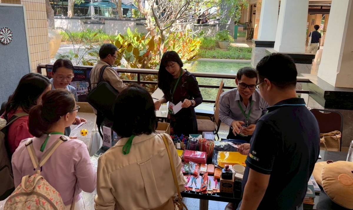 TYCN Chemistry Board Games - The Pure and Applied Chemistry ...