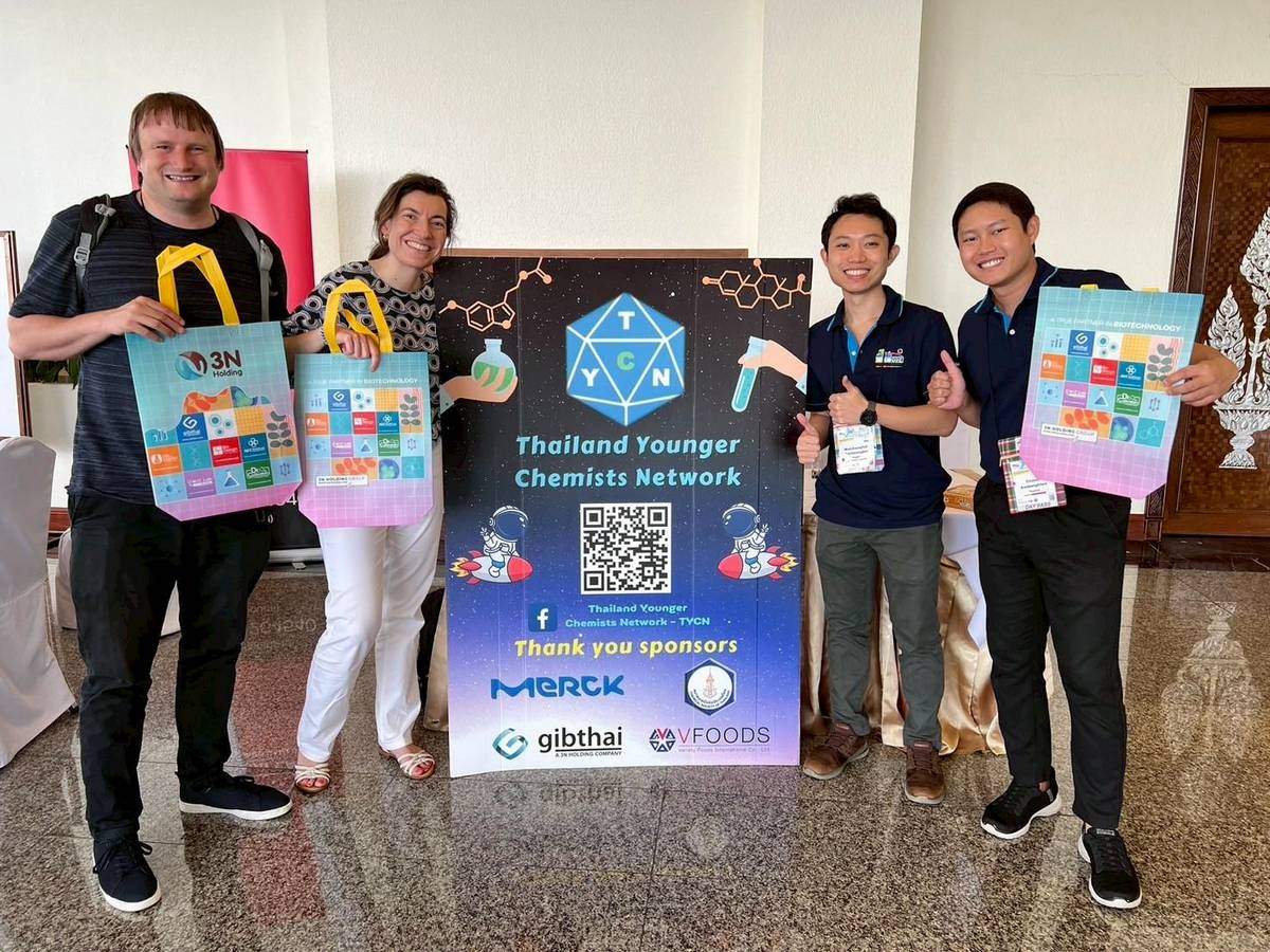 TYCN Chemistry Board Games - The Pure and Applied Chemistry ...
